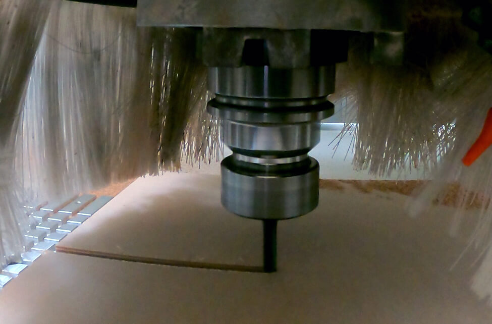 Comment couper avec la CNC | Méthode scientifique